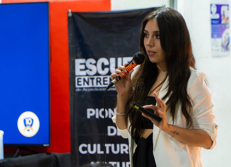 Conoce a nuestros docentes y capacitadores EDEN